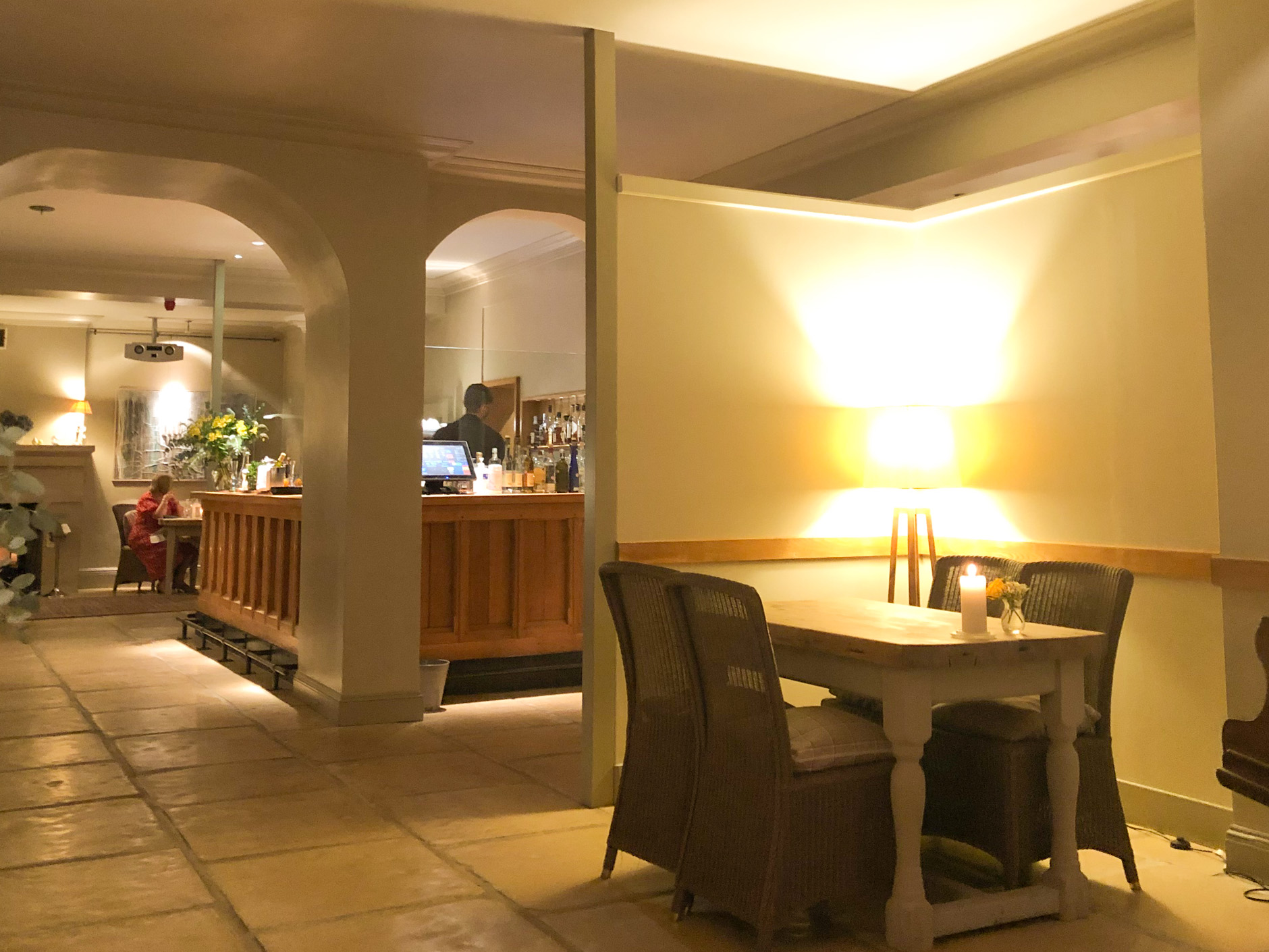 Bar D4100 – Palate Magazine