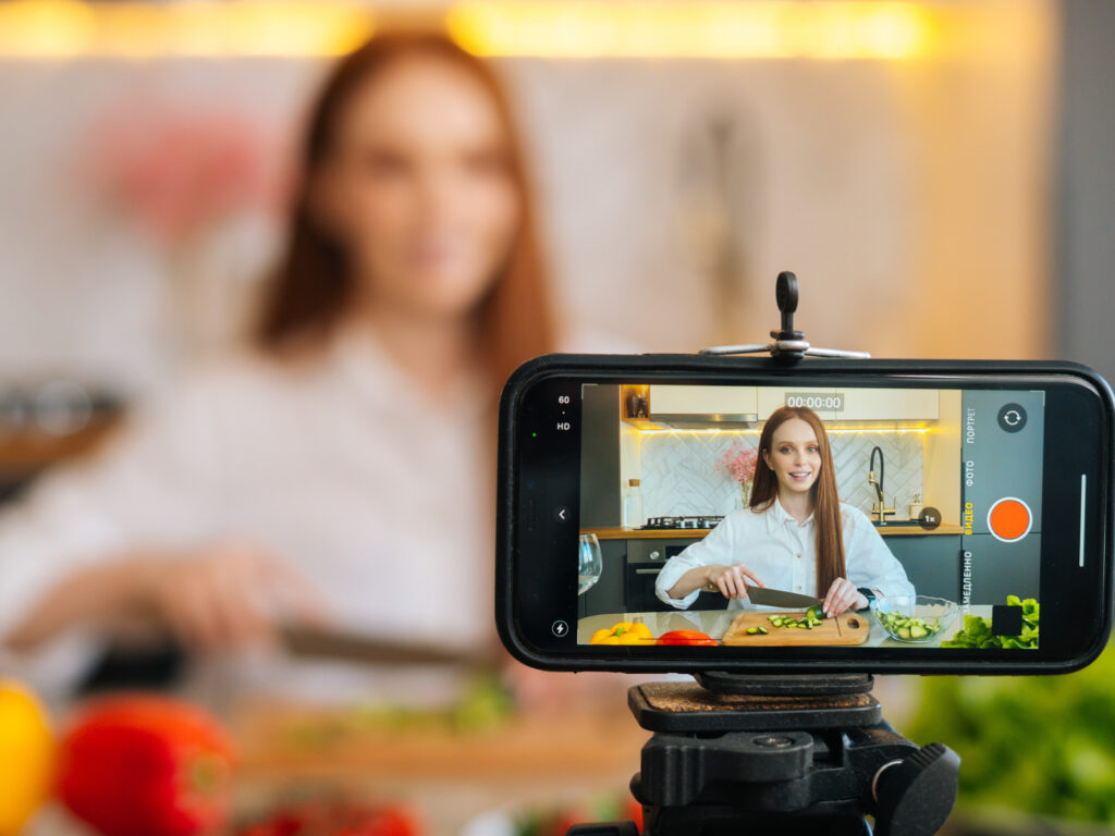 Social Media Chefs: The Online Takeover of the Food Industry – Palate ...